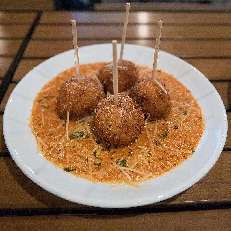 20 foods that look embarrassing on a plate – but somehow always ...