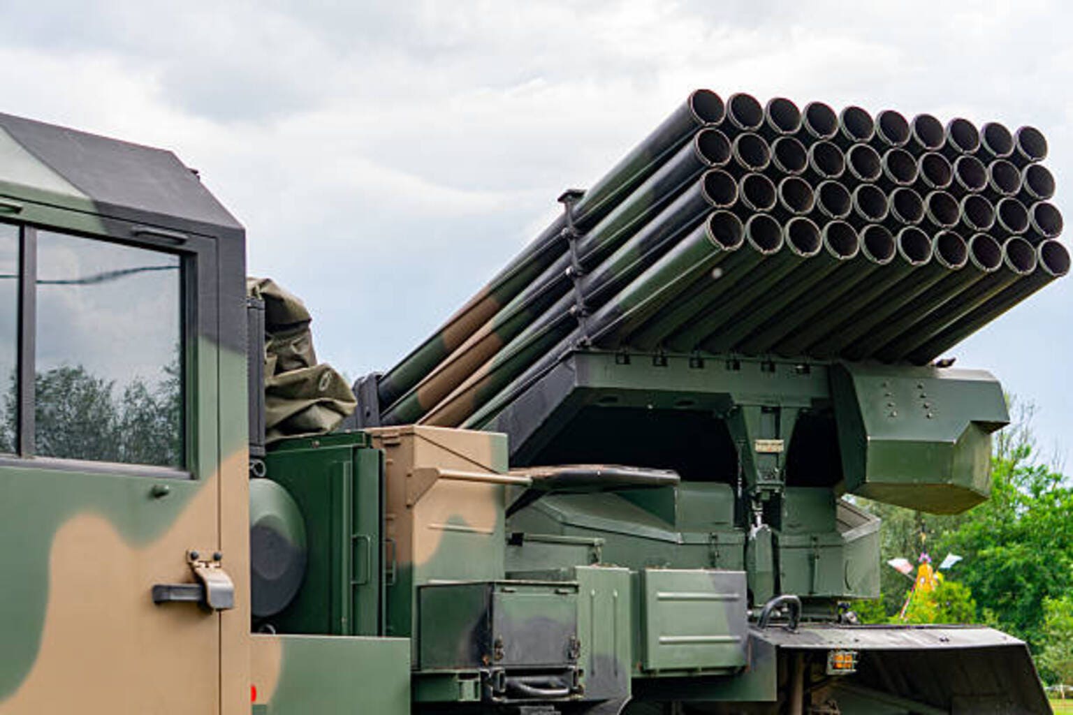 Elbit Systems secures $750M Greece deal to supply PLUS rocket systems