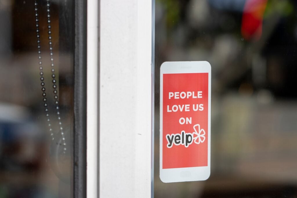 Bear Cave raises red flag on Yelp stock, shares slump (updated)