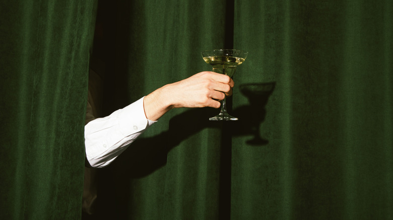 13 martinis every cocktail lover should know
