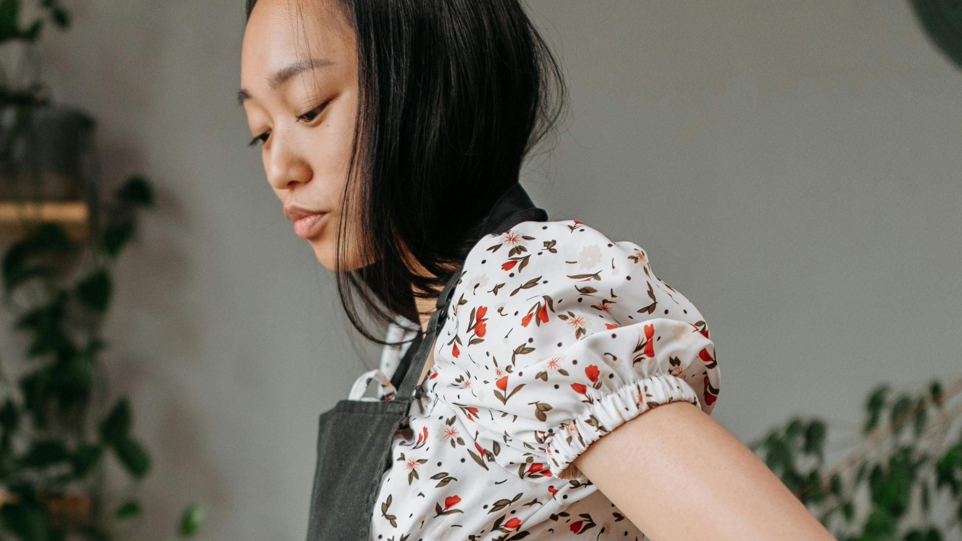The good wife: 20 tips for a fashionable homemaker