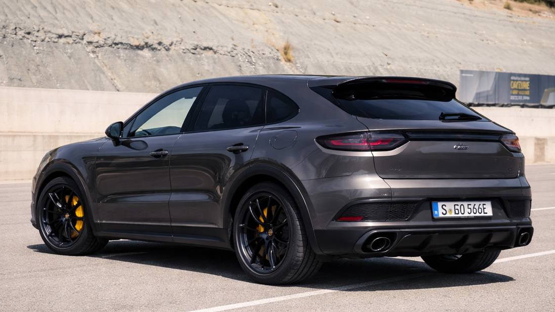 This 739hp Porsche Cayenne Turbo GT is seriously fast