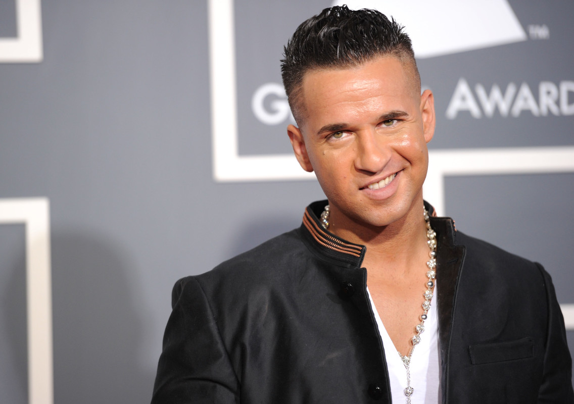 Reality star's award-winning memoir dubbed 'Incredibly honest and painful'