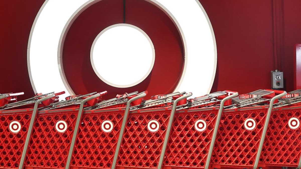 Target is selling a $350 storage cabinet for $90 with 5 compartments ...