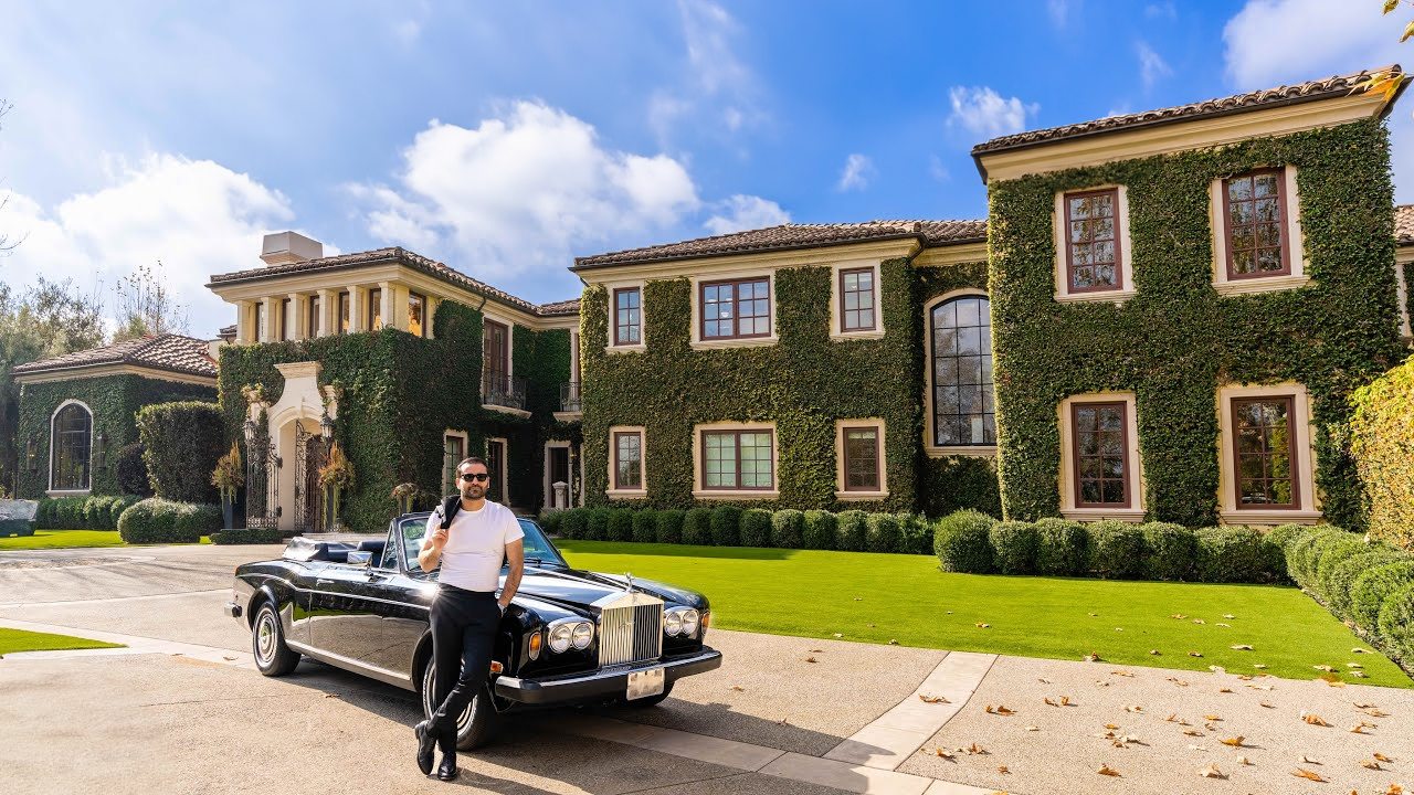 Touring an Italian villa in the mountains of Beverly Hills