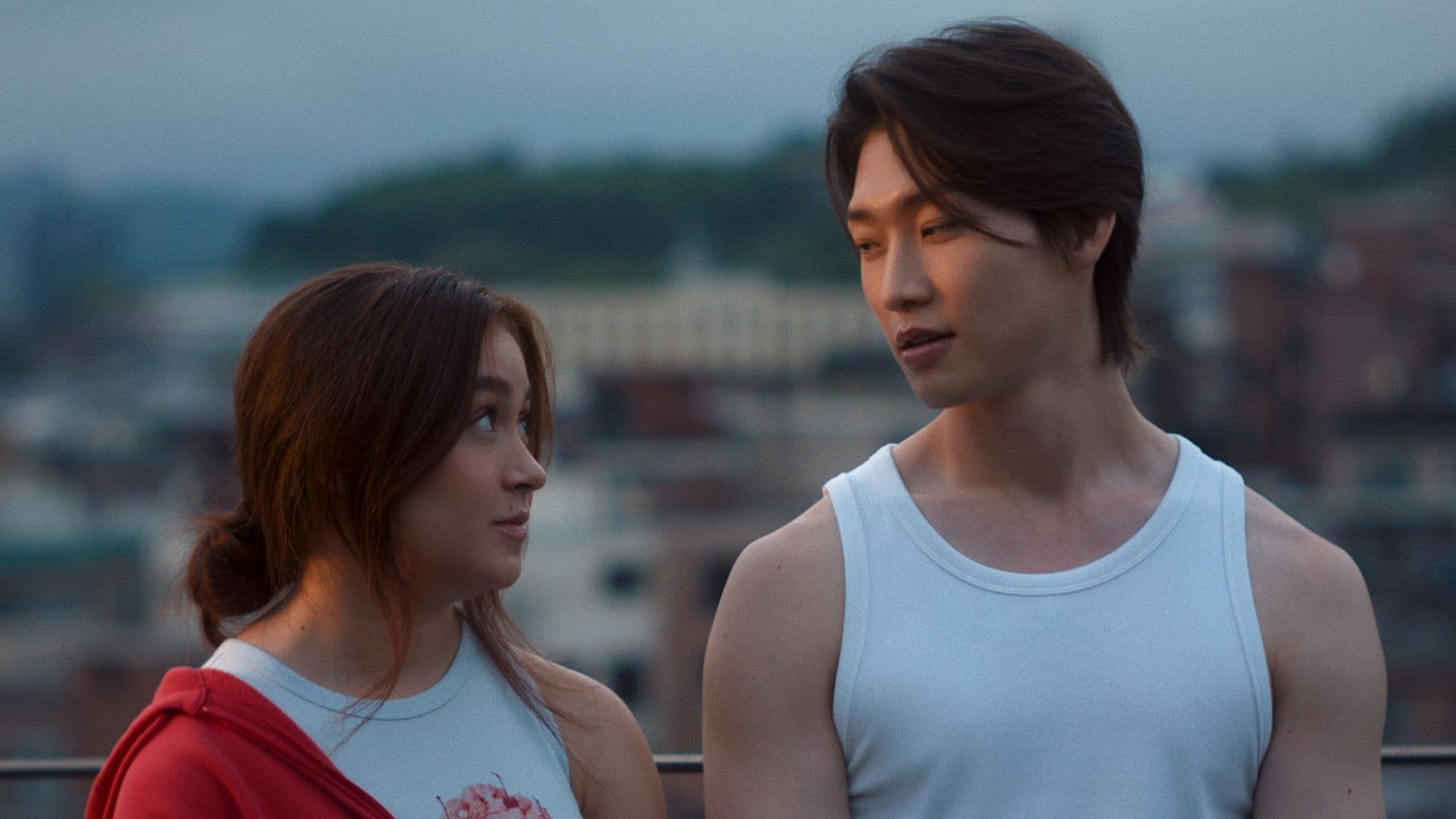 Netflix cult classic leaves viewers seriously divided over 'cringe ...