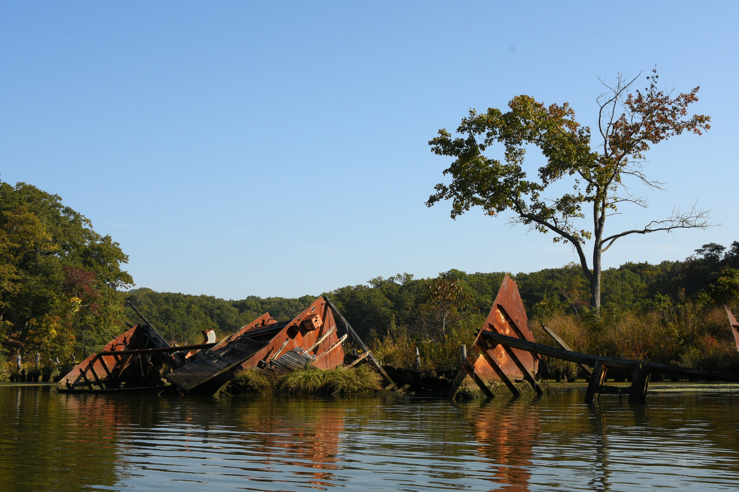 17 sunken and weathered boats still visible in the US
