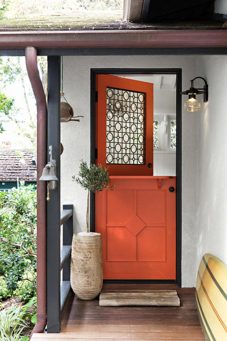 This one home feature can instantly make a new build look vintage ...