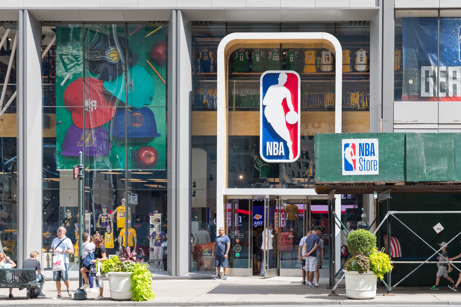 Liberty Global makes offer for London's NBA Europe team - Sky