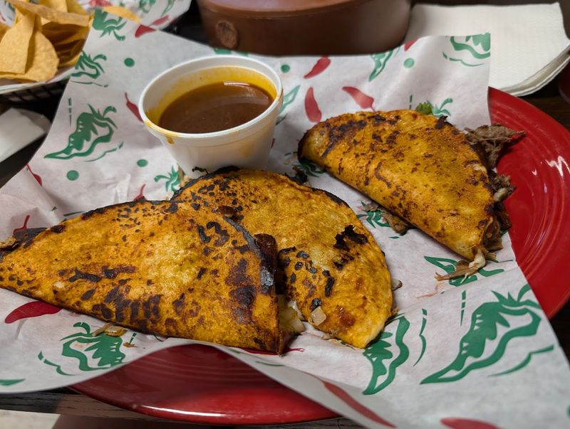 There’s an Oklahoma spot where birria tacos and their rich dipping ...