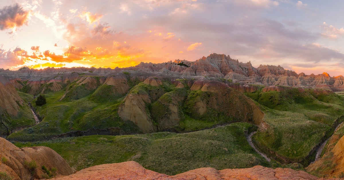 5 North Dakota hikes that shine at sunset