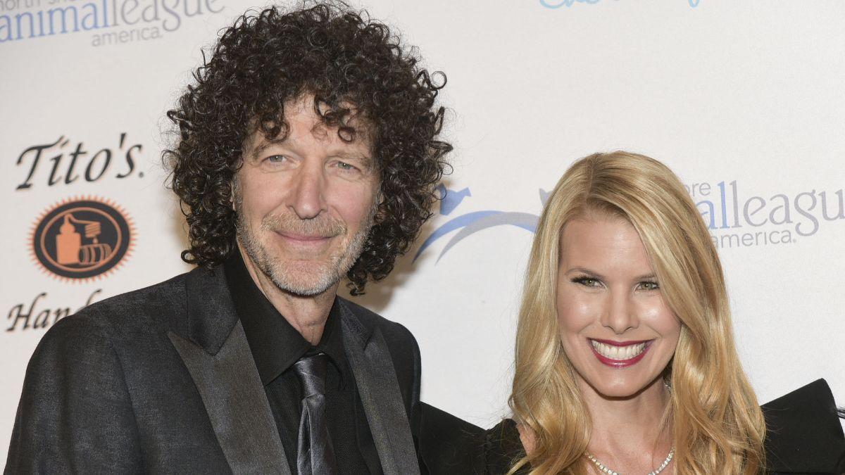Howard Stern and wife Beth sued over 'hostile work environment' as ...