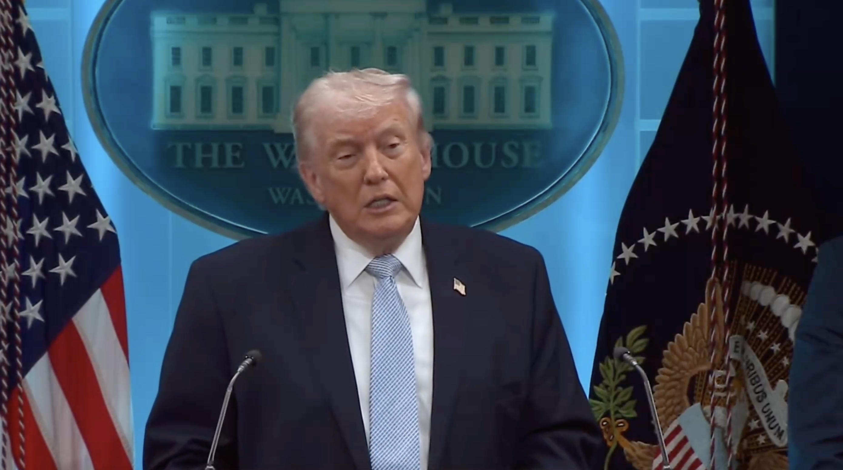 'These two guys are fantastic': Trump offers glowing endorsement of ...