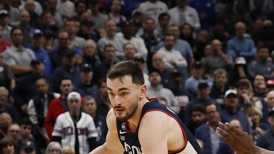 Alex Karaban’s unknown girlfriend surfaces amid national title game