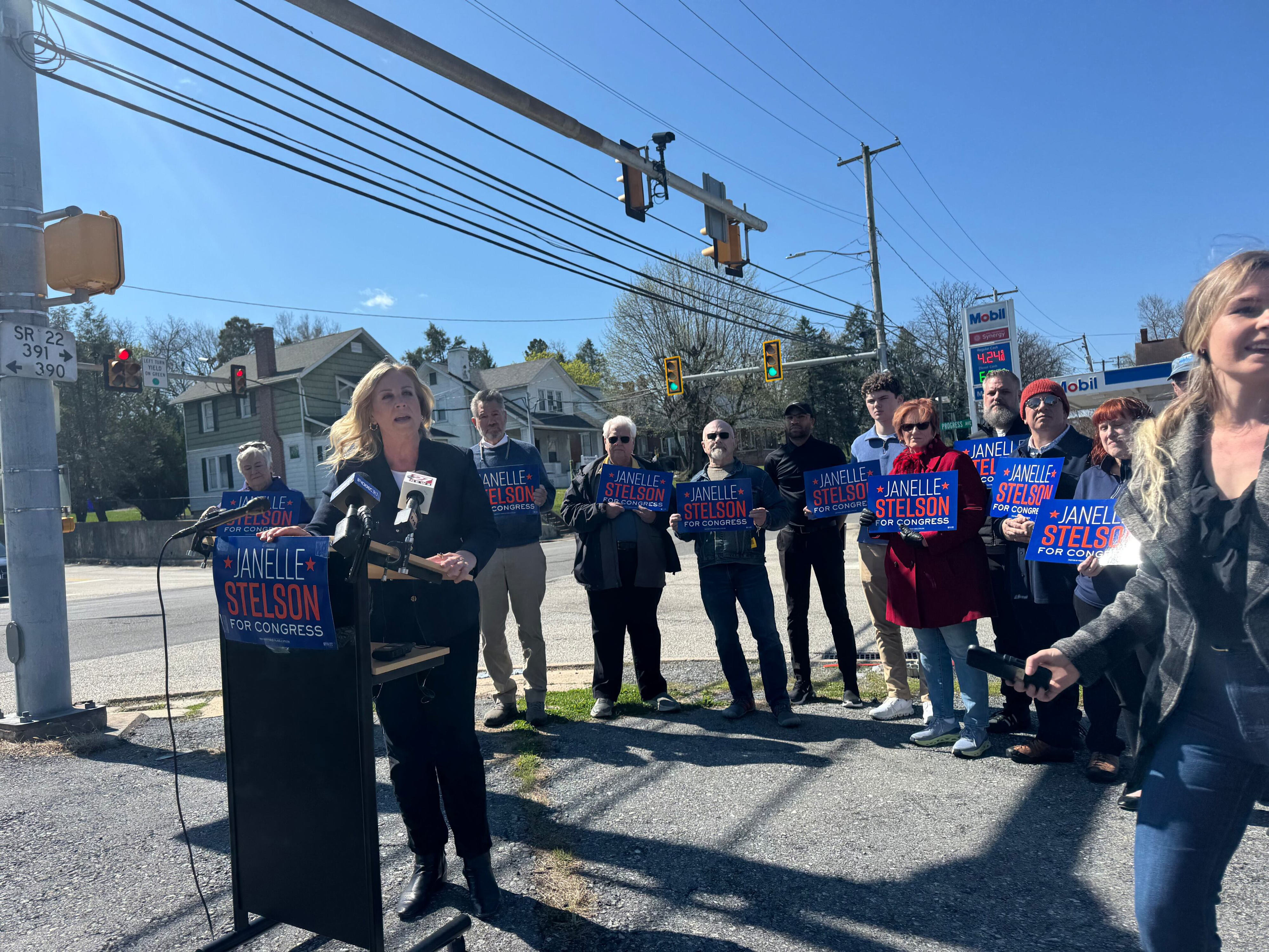 Scott Perry’s Democratic challenger Janelle Stelson attacks him over ...