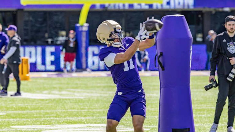 Huskies trying to mold clay into immediate starter