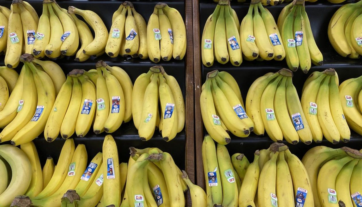 38,000 bananas showed up at a tiny Scottish Tesco. The community’s ...