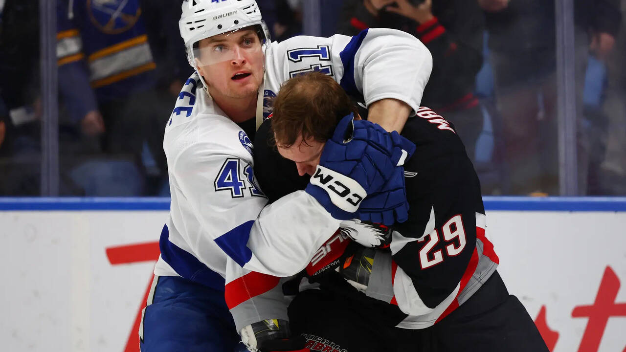 Jason Zucker leads Buffalo Sabres to 4-2 victory over Tampa Bay Lightning