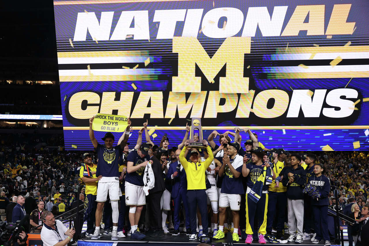 Wolverines capture first national title since 1989 with win over UConn