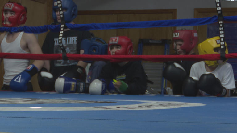 Learning the fundamentals: Willard Police teaching local kids boxing ...