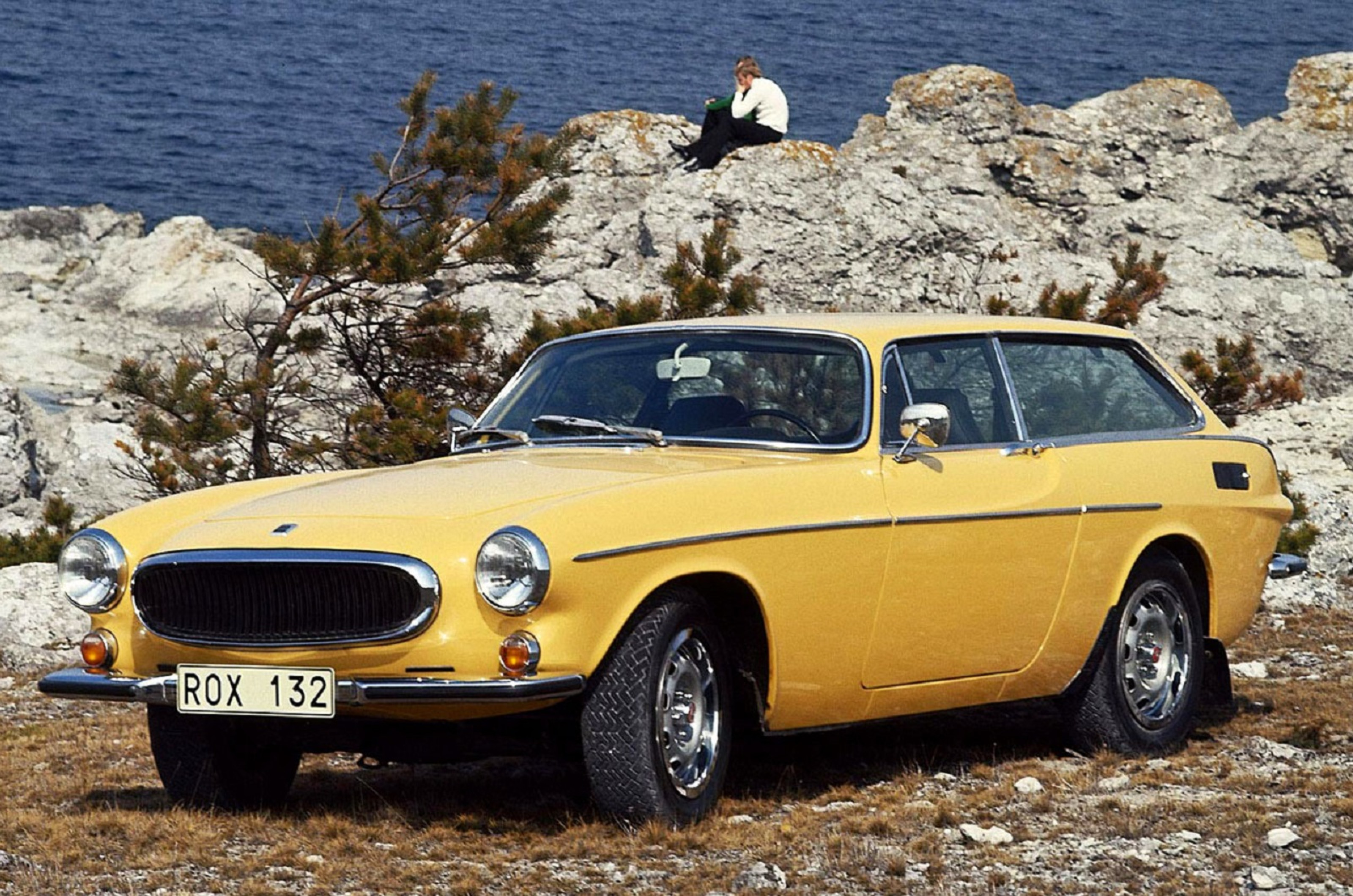 30 classic three-door wagons