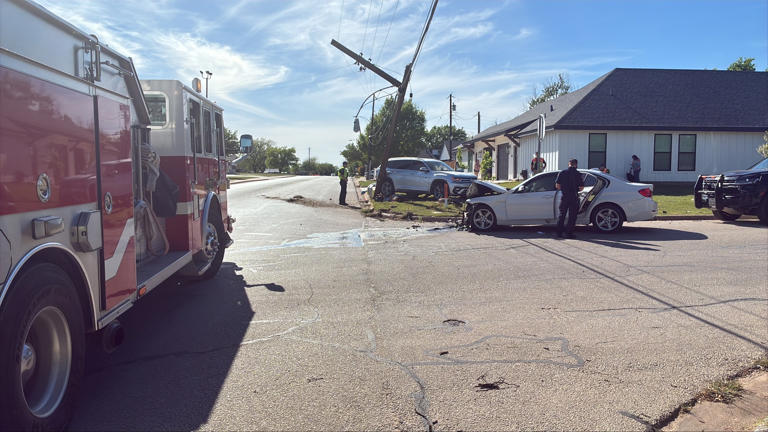 Power pole hit, hydrant damaged in Abilene crash