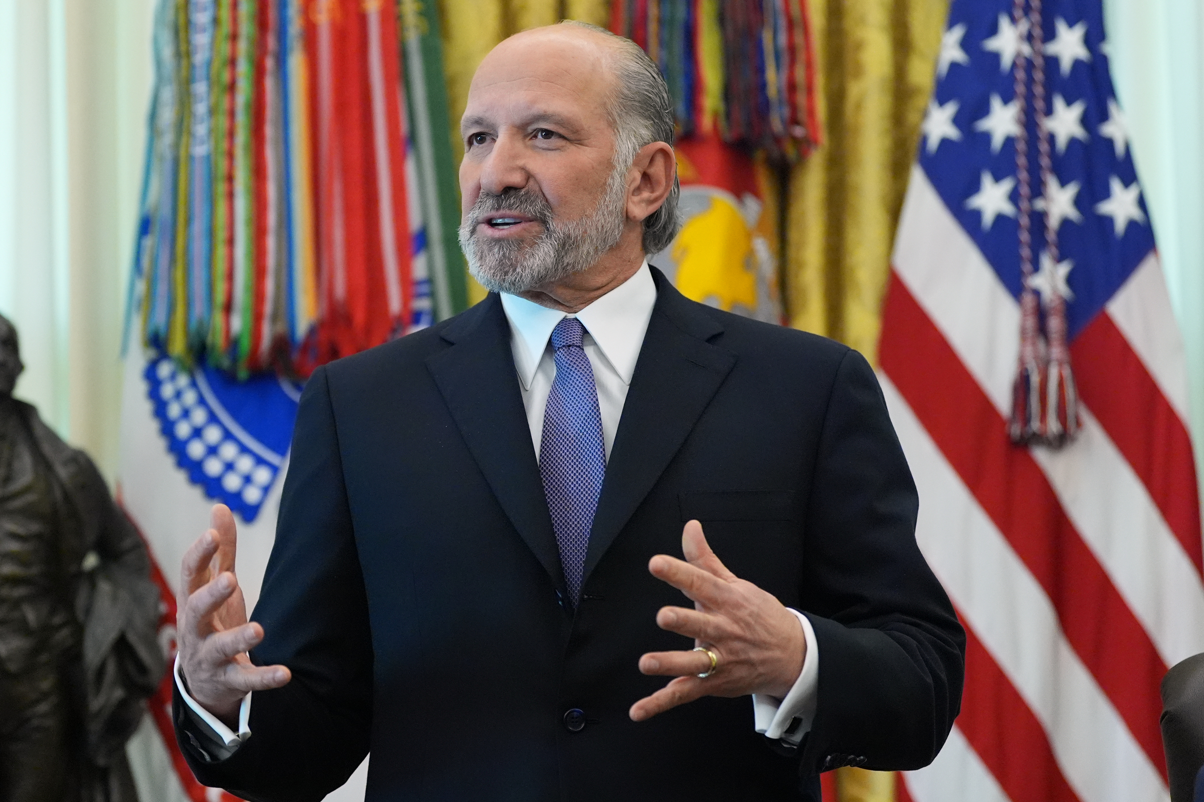 Howard Lutnick will testify to Congress about Jeffrey Epstein next month