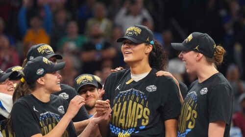 Women's college basketball transfer updates: Top players available for ...