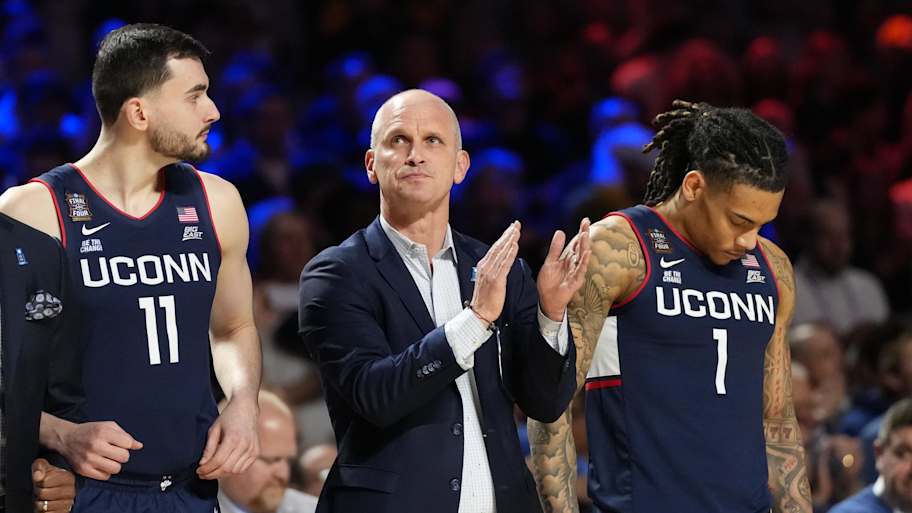 Alex Karaban’s unknown girlfriend surfaces amid national title game