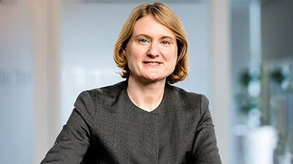 Oracle appoints Hilary Maxson as CFO amid major layoffs — what we know ...