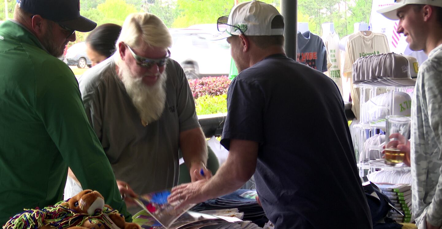 Masters Tournament draws crowds to Washington Road businesses