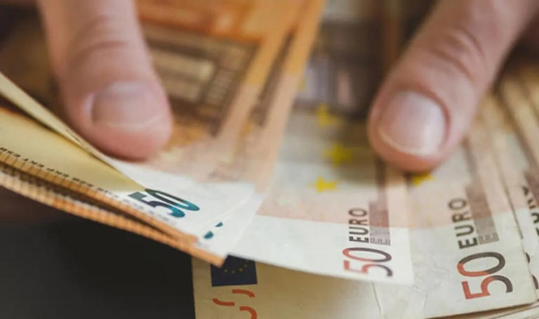 Πότε θα καταβληθούν οι συντάξεις Μαΐου