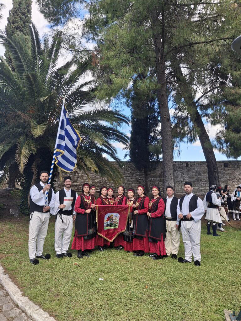 Οι απανταχού Καλουσιώτες στην έξοδο του Μεσολογγίου και σε γλέντι ΦΩΤΟ
