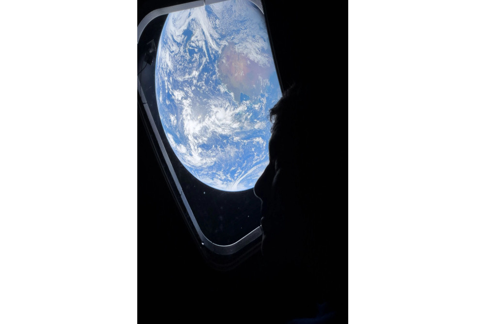 Penjelasan NASA pilih iPhone 17 Pro Max untuk dokumentasi di orbit bulan