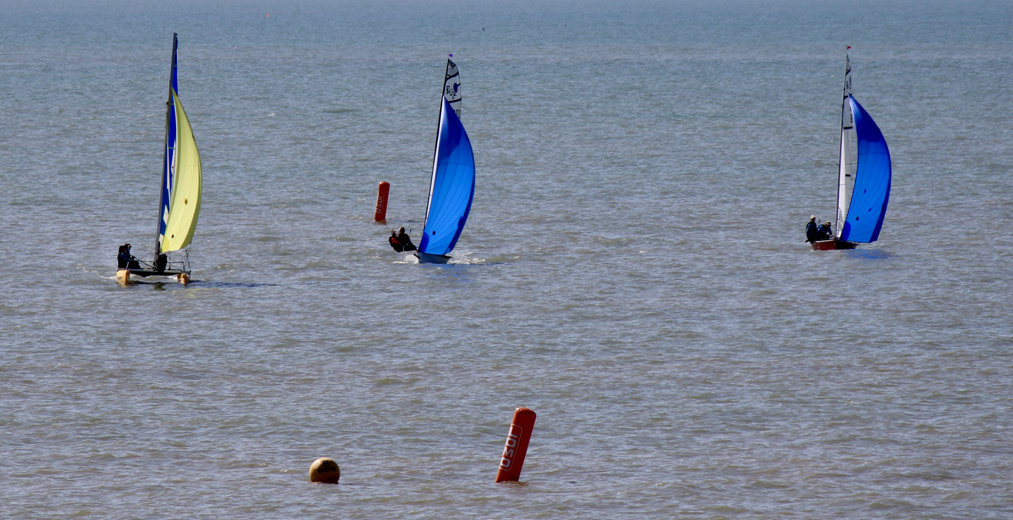 Easter Monday brings a large fleet to Hastings & St Leonards