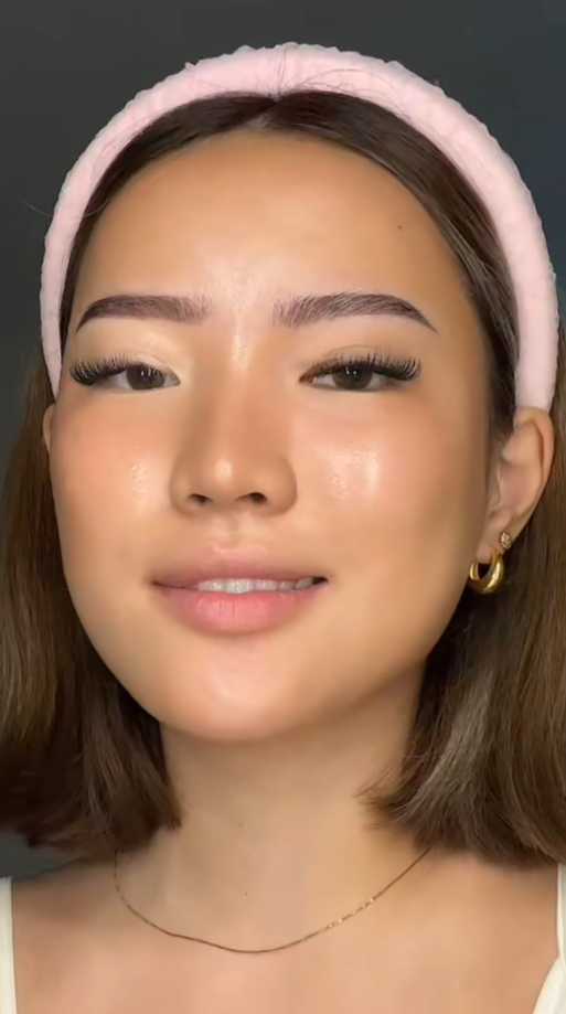 No makeup makeup look for a natural finish