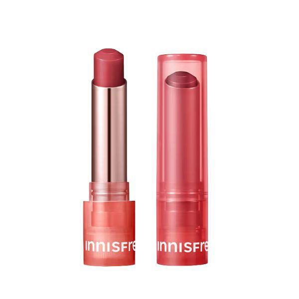 The it-girl beauty edit that all the cool girls are using right now