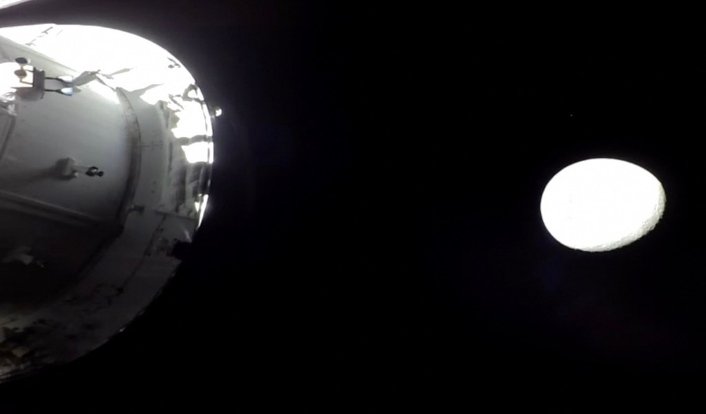 Artemis II crew 'in tears' as they travel further from Earth than any ...