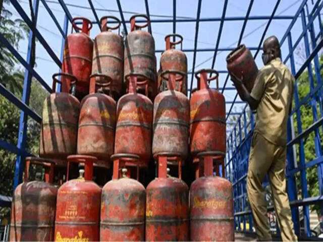 Current LPG cylinder prices across major cities