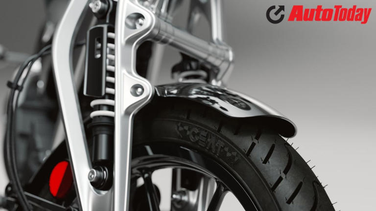 Flying Flea C6 review, first ride: Can the Flea fly without the thump?