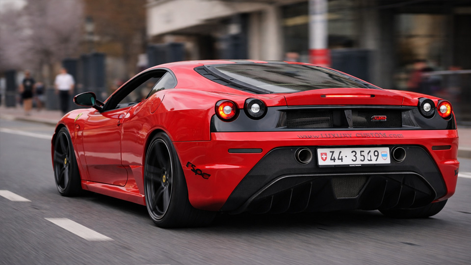 Ferrari 430 Scuderia V8 geluid bij 8.500 toeren