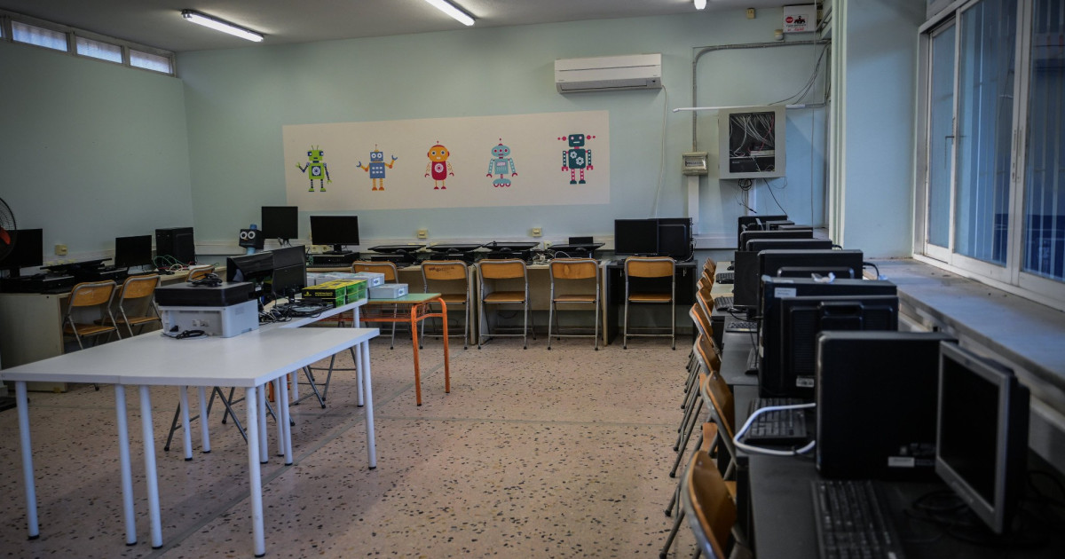 Η τεχνητή νοημοσύνη στις τάξεις - Δωρεάν ψηφιακός βοηθός για μαθητές ...