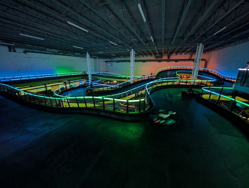 Race through Texas on this thrilling 3-story go-kart track