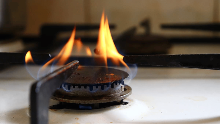 Gas stove not burning properly? Fix low flame issues instantly at home ...