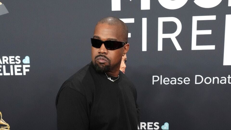 Kanye West UK tour: US rapper offers to meet Jewish community amid ...