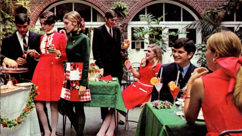 25 social norms that disappeared before we noticed