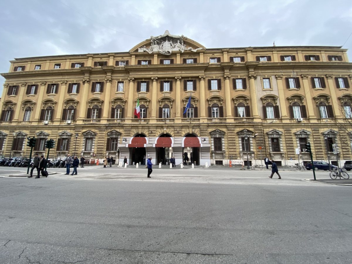 Nomine, prossimi i rinnovi per 842 incarichi in 155 società del Mef