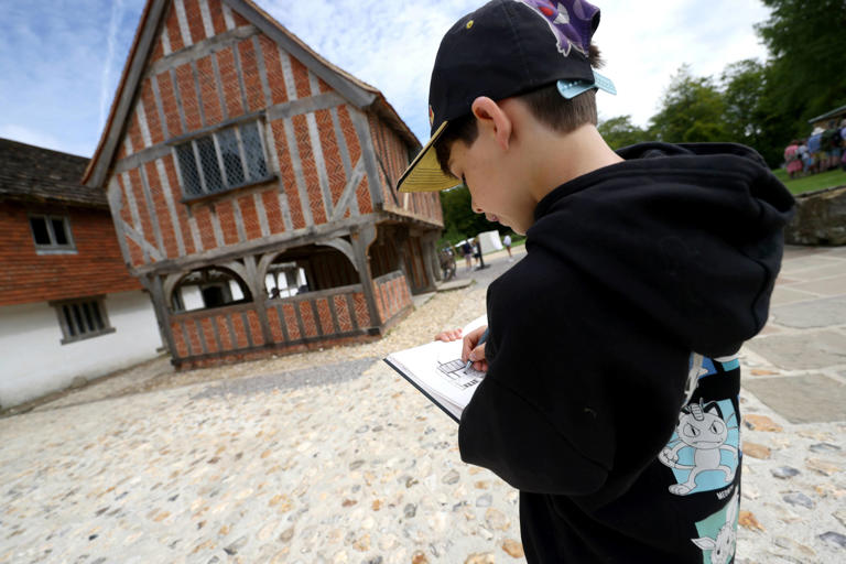 Hands-on learning with Storytelling Through Time at the Weald ...