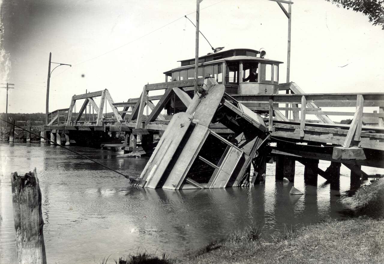 How a Manistee streetcar ended up in the river