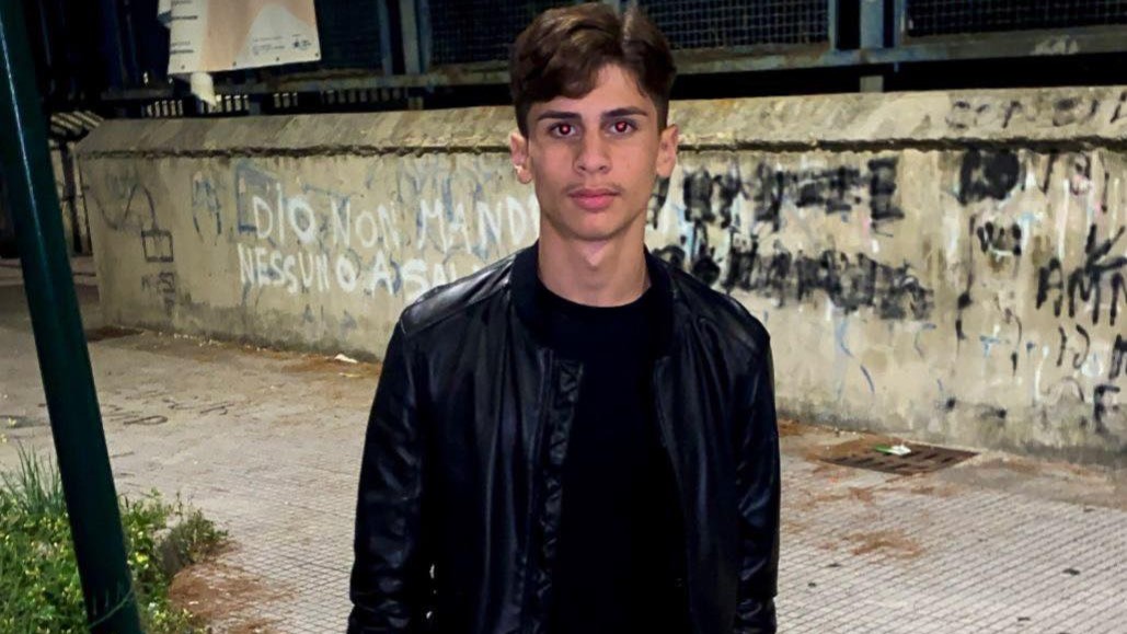 Chi era Fabio, il ragazzo ucciso all’alba a Napoli: aveva 20 anni ed ...